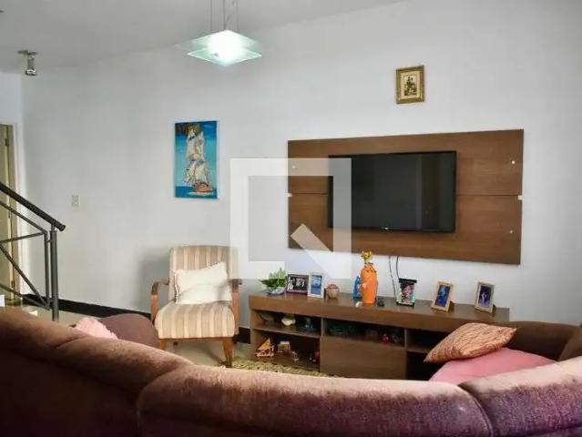 Casa / Sobrado para Locação em São Paulo/SP Saúde 3 Quartos