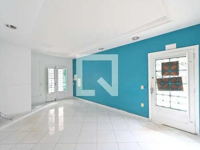 Casa / Sobrado para Locação em São Paulo/SP Saúde 4 Quartos