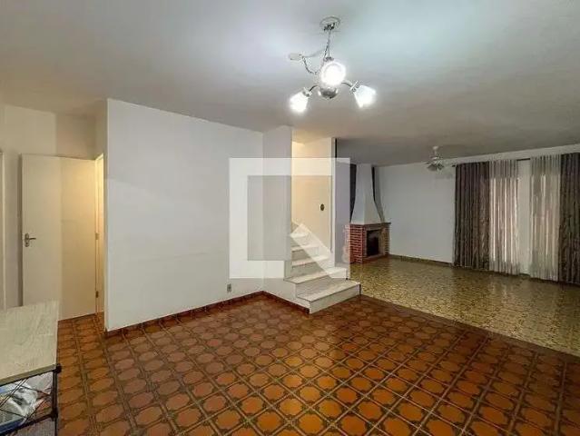 Casa / Sobrado para Locação em São Paulo/SP Sacomã 4 Quartos