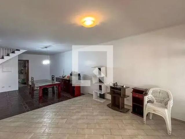 Casa / Sobrado para Locação em São Paulo/SP Sacomã 4 Quartos