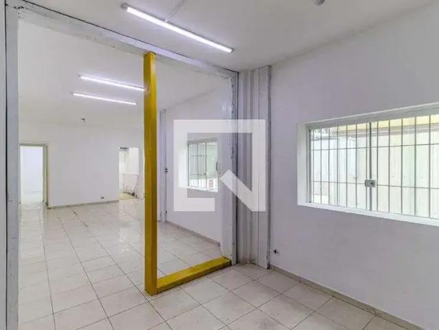 Casa / Sobrado para Locação em São Paulo/SP Santa Cecília 2 Quartos