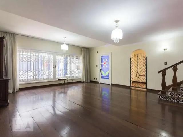 Casa / Sobrado para Locação em São Paulo/SP Santana 4 Quartos