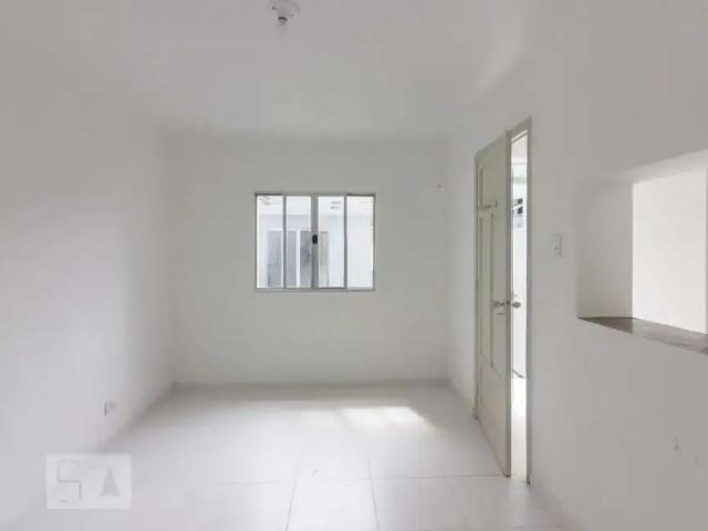 Casa / Sobrado para Locação em São Paulo/SP Santana 1 Quartos