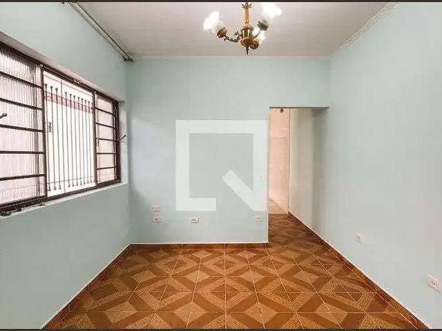 Casa / Sobrado para Locação em São Paulo/SP Santana 2 Quartos