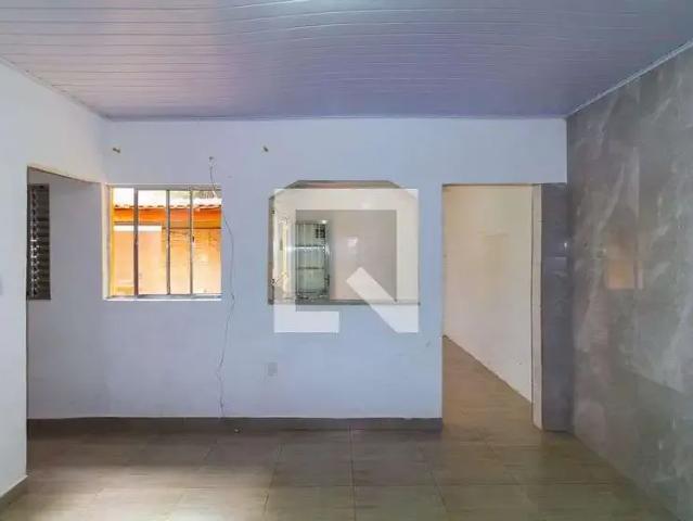Casa / Sobrado para Locação em São Paulo/SP Sapopemba 1 Quartos