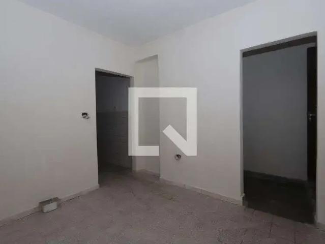 Casa / Sobrado para Locação em São Paulo/SP Sapopemba 2 Quartos