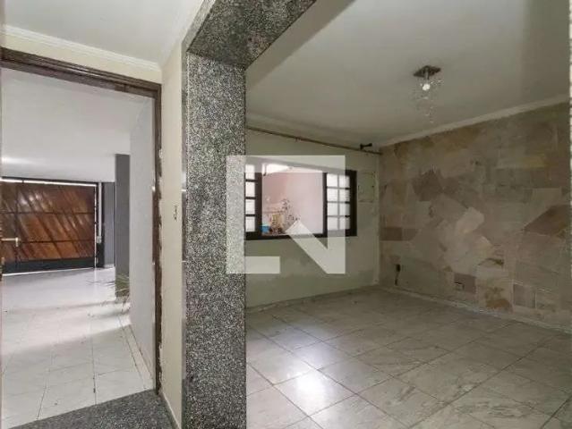 Casa / Sobrado para Locação em São Paulo/SP Sapopemba 3 Quartos
