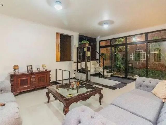 Casa / Sobrado para Locação em São Paulo/SP Sítio do Mandaqui 5 Quartos