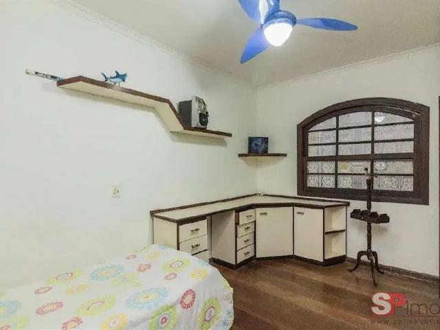 Casa / Sobrado para Locação em São Paulo/SP Sítio do Mandaqui 5 Quartos
