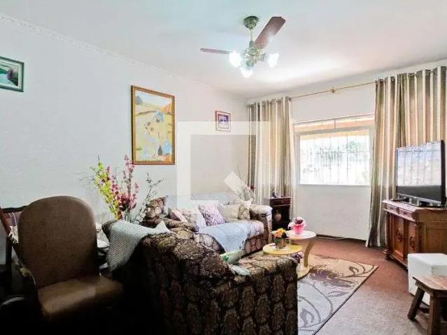 Casa / Sobrado para Locação em São Paulo/SP Sítio Morro Grande 3 Quartos