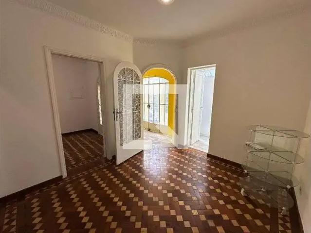Casa / Sobrado para Locação em São Paulo/SP Pompéia 5 Quartos
