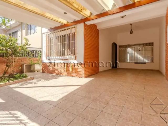 Casa / Sobrado para Locação em São Paulo/SP Pompéia 3 Quartos