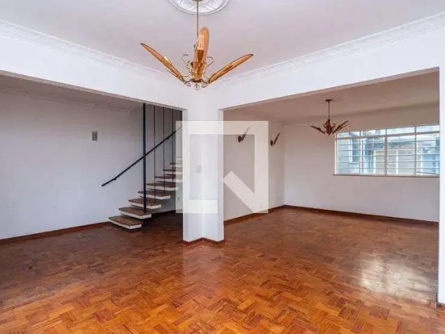 Casa / Sobrado para Locação em São Paulo/SP Pompéia 3 Quartos