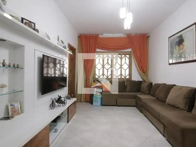 Casa / Sobrado para Locação em São Paulo/SP Ponte Rasa 5 Quartos