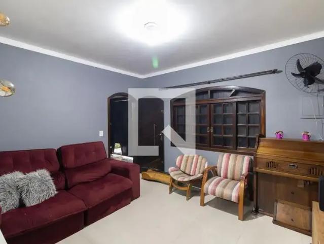 Casa / Sobrado para Locação em São Paulo/SP Ponte Rasa 2 Quartos