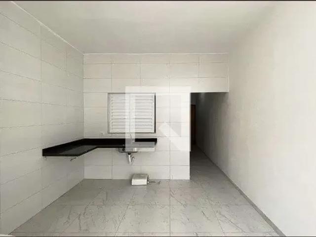 Casa / Sobrado para Locação em São Paulo/SP Ponte Rasa 2 Quartos