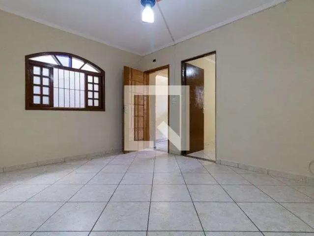 Casa / Sobrado para Locação em São Paulo/SP Ponte Rasa 2 Quartos