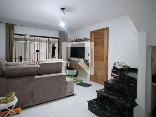Casa / Sobrado para Locação em São Paulo/SP Ponte Rasa 3 Quartos