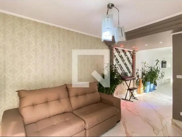Casa / Sobrado para Locação em São Paulo/SP Ponte Rasa 3 Quartos