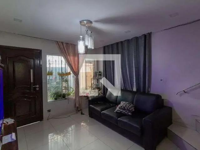 Casa / Sobrado para Locação em São Paulo/SP Ponte Rasa 3 Quartos