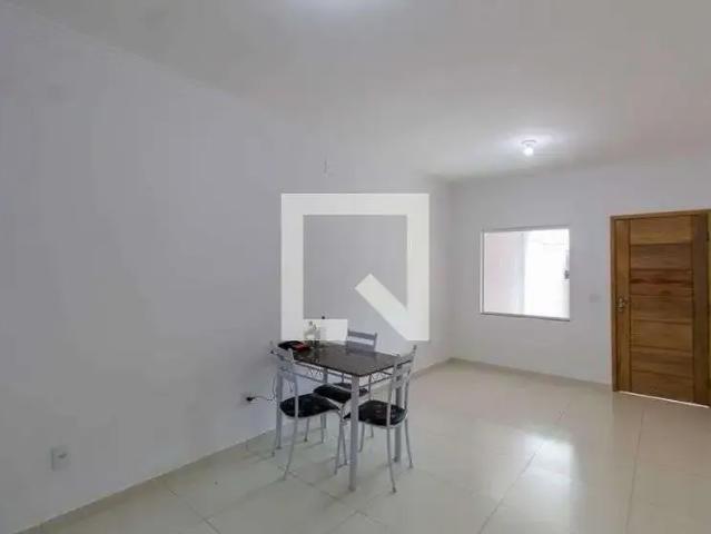 Casa / Sobrado para Locação em São Paulo/SP Ponte Rasa 3 Quartos