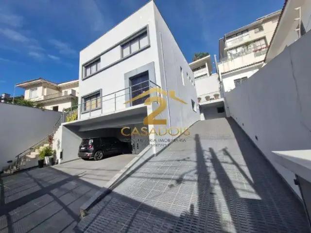 Casa / Sobrado para Locação em São Paulo/SP Pacaembu 2 Quartos
