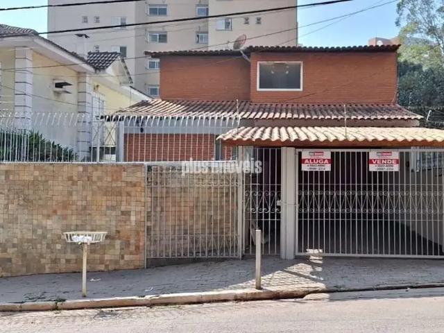 Casa / Sobrado para Locação em São Paulo/SP Panamby 4 Quartos