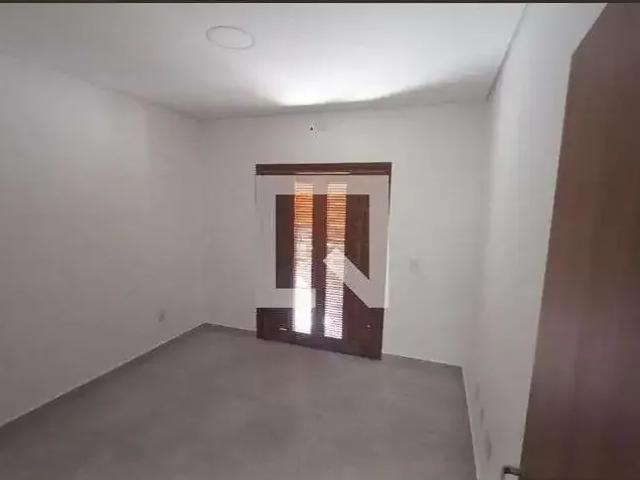 Casa / Sobrado para Locação em São Paulo/SP Panamby 3 Quartos