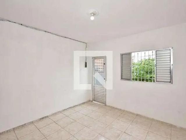 Casa / Sobrado para Locação em São Paulo/SP Parque Munhoz 2 Quartos