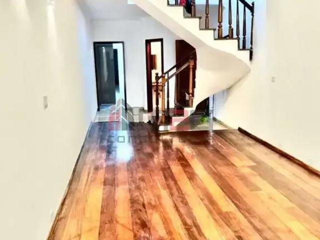 Casa / Sobrado para Locação em São Paulo/SP Parque Maria Domitila 4 Quartos