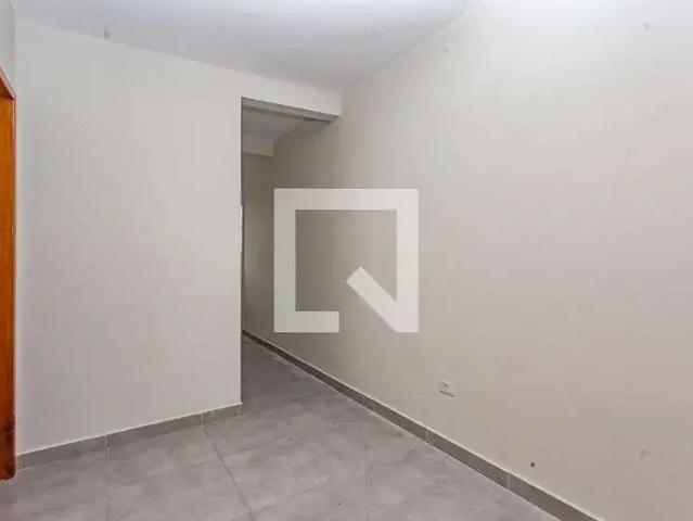 Casa / Sobrado para Locação em São Paulo/SP Parque Bristol 2 Quartos