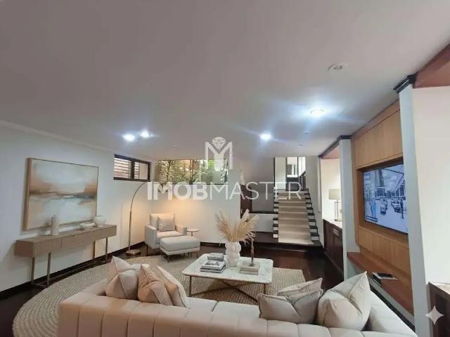 Casa / Sobrado para Locação em São Paulo/SP Parque da Mooca 6 Quartos