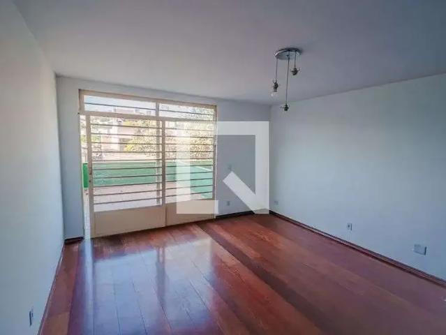 Casa / Sobrado para Locação em São Paulo/SP Parque Ipê 4 Quartos