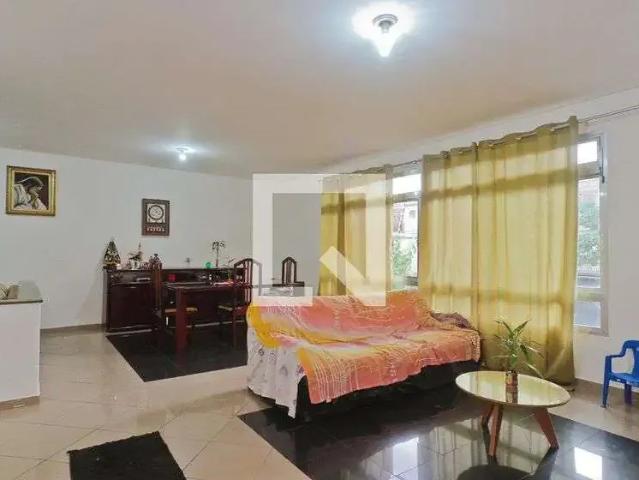 Casa / Sobrado para Locação em São Paulo/SP Parque São Domingos 5 Quartos