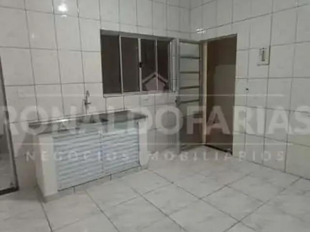 Casa / Sobrado para Locação em São Paulo/SP Parque São José 2 Quartos