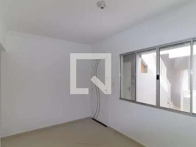 Casa / Sobrado para Locação em São Paulo/SP Parque São Lucas 1 Quartos