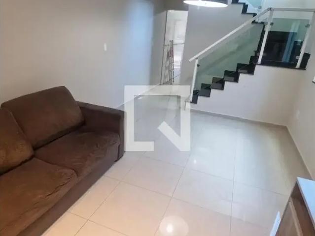 Casa / Sobrado para Locação em São Paulo/SP Parque São Lucas 3 Quartos