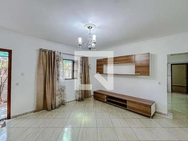 Casa / Sobrado para Locação em São Paulo/SP Penha De França 3 Quartos
