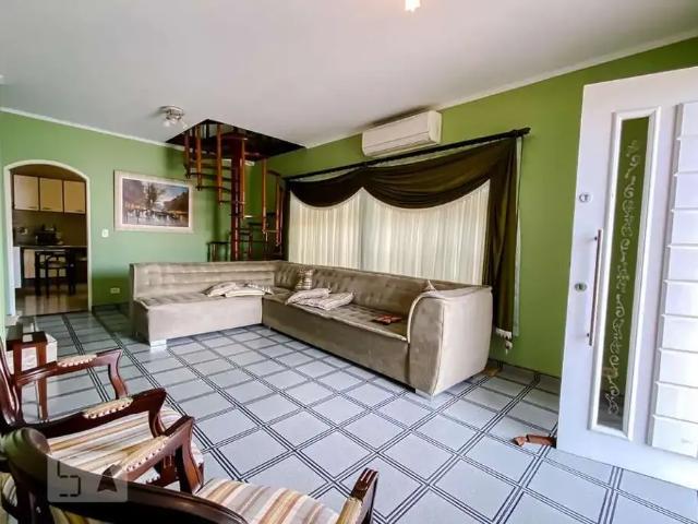 Casa / Sobrado para Locação em São Paulo/SP Penha De França 4 Quartos