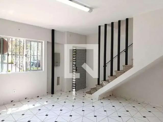 Casa / Sobrado para Locação em São Paulo/SP Pinheiros 2 Quartos