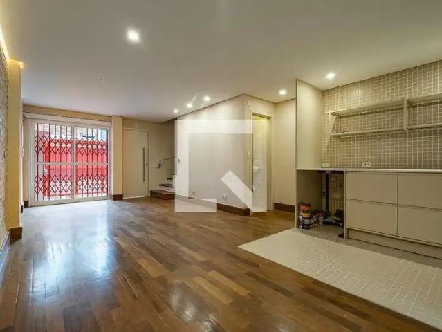 Casa / Sobrado para Locação em São Paulo/SP Pinheiros 4 Quartos