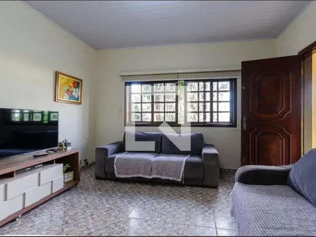 Casa / Sobrado para Locação em São Paulo/SP Piqueri 4 Quartos