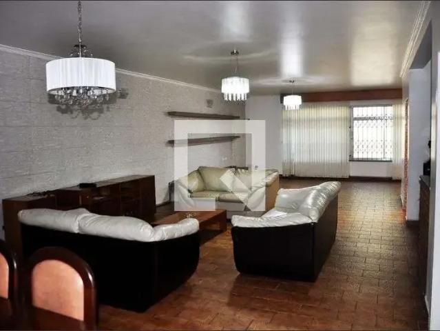 Casa / Sobrado para Locação em São Paulo/SP Piqueri 3 Quartos