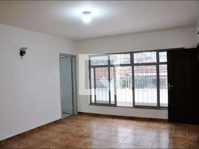 Casa / Sobrado para Locação em São Paulo/SP Piqueri 3 Quartos
