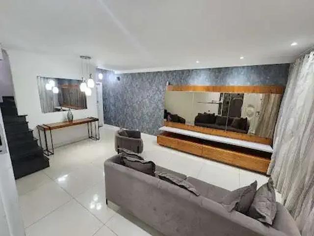 Casa / Sobrado para Locação em São Paulo/SP Pirituba 4 Quartos