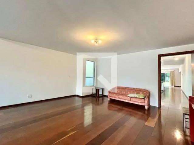Casa / Sobrado para Locação em São Paulo/SP Planalto Paulista 5 Quartos