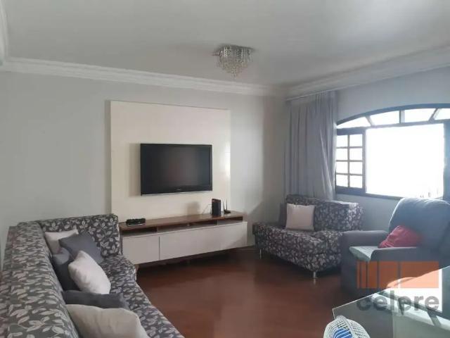 Casa / Sobrado para Locação em São Paulo/SP Quarta Parada 4 Quartos