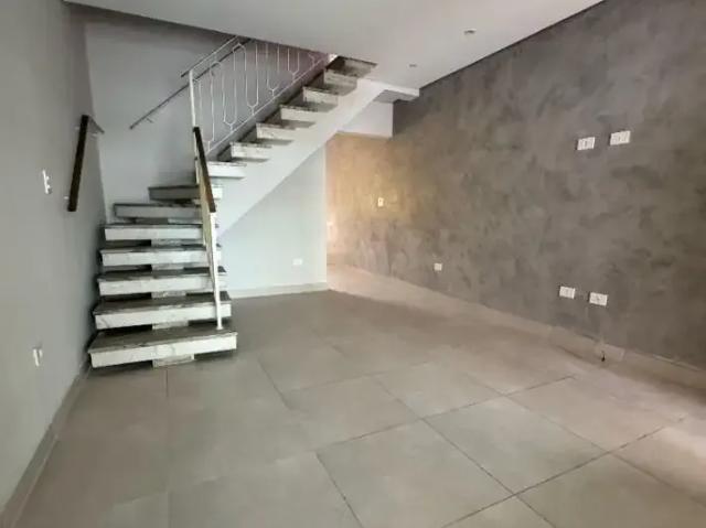 Casa / Sobrado para Locação em São Paulo/SP Quarta Parada 3 Quartos