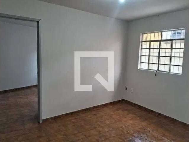 Casa / Sobrado para Locação em São Paulo/SP Raposo Tavares 3 Quartos