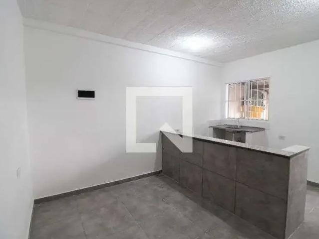 Casa / Sobrado para Locação em São Paulo/SP Raposo Tavares 1 Quartos